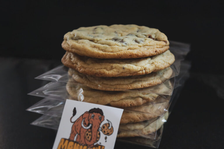 Home - Mammoth Cookie Co.
